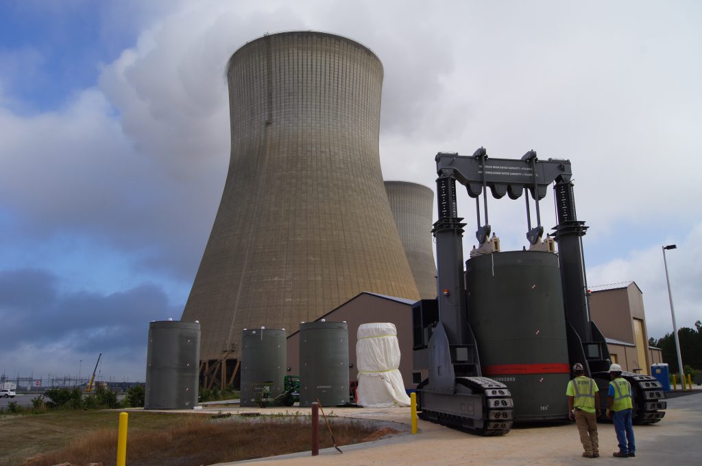 Vertical Cask Transporters - J&R Engineering LIFT-N-LOCK®