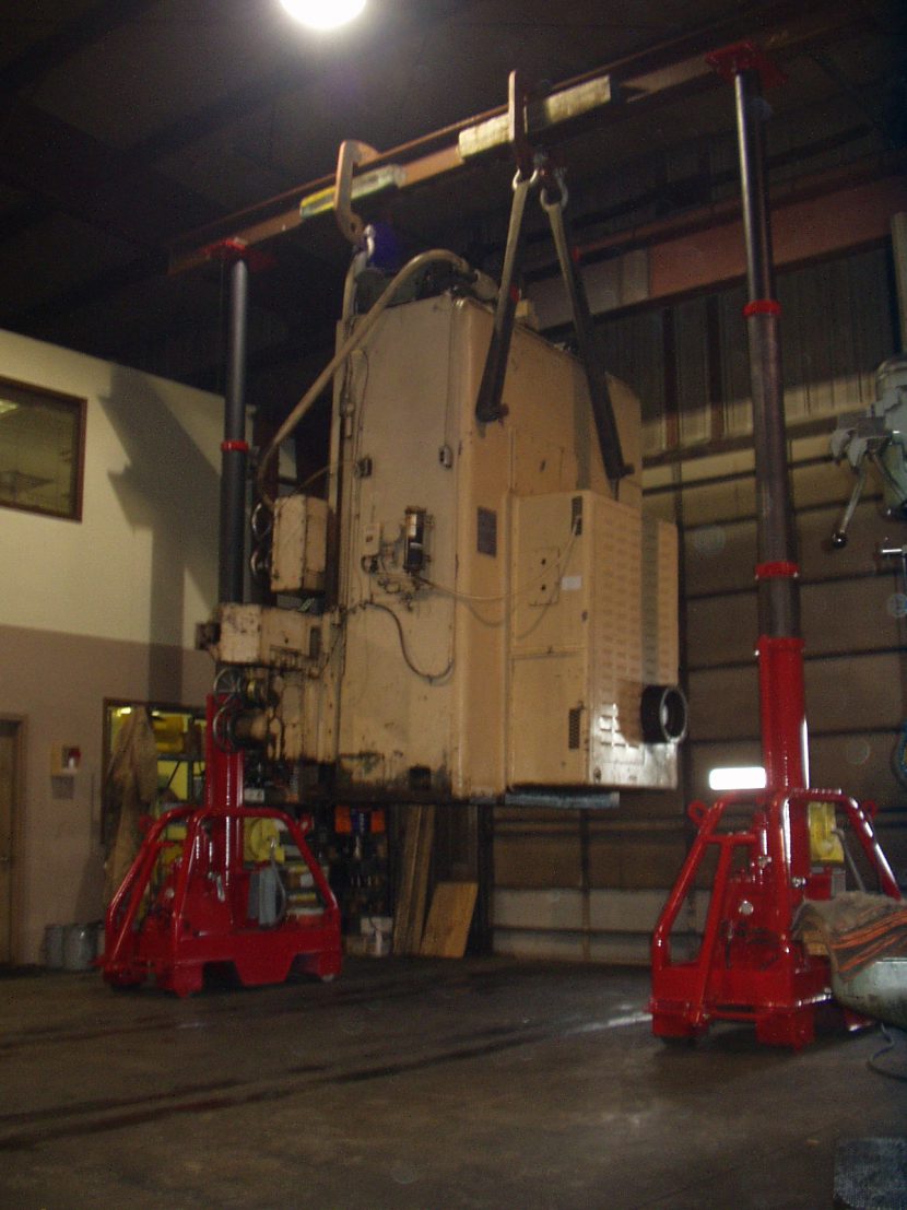 J&R Engineering LIFT-N-LOCK® Hydraulic Gantries - Mini Gantry - 4 - J&R ...